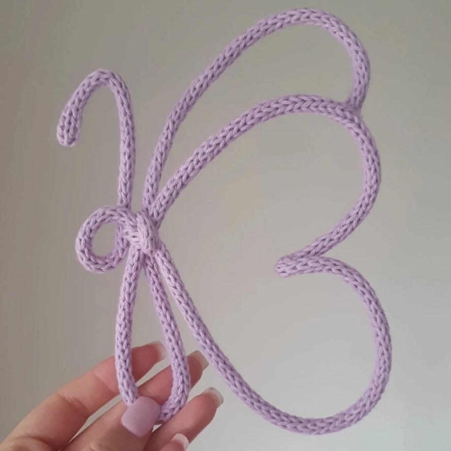 Side Butterfly | Knots by Teneal